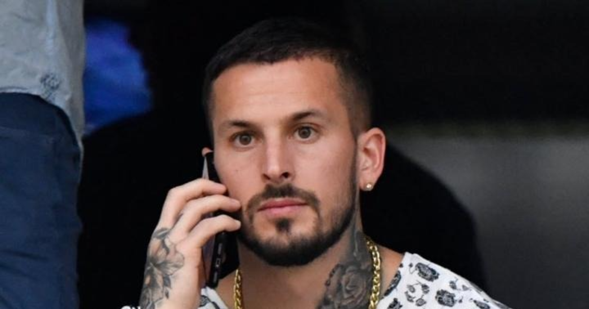 Darío Benedetto llega a Barcelona y enfrenta alta presión