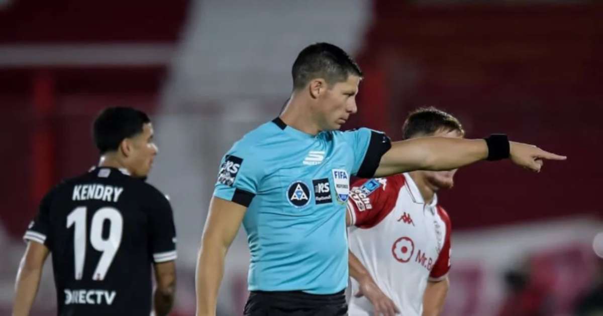 Ramírez, protagonista en Huracán vs River: tres penales y dos expulsiones