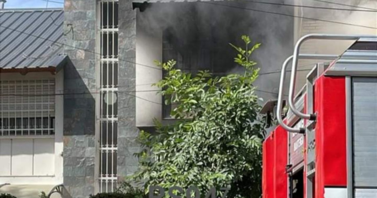 Rescataron a un hombre atrapado en un incendio | MejorInformado