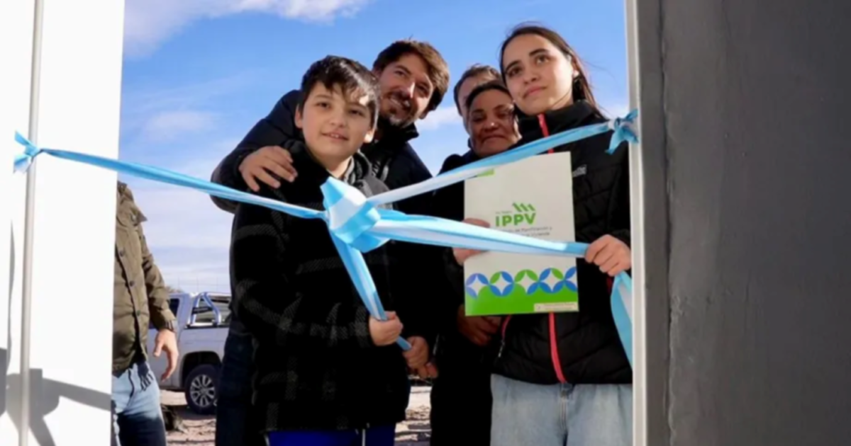 Cipolletti: Entrega de 31 viviendas para familias de Mariano Moreno