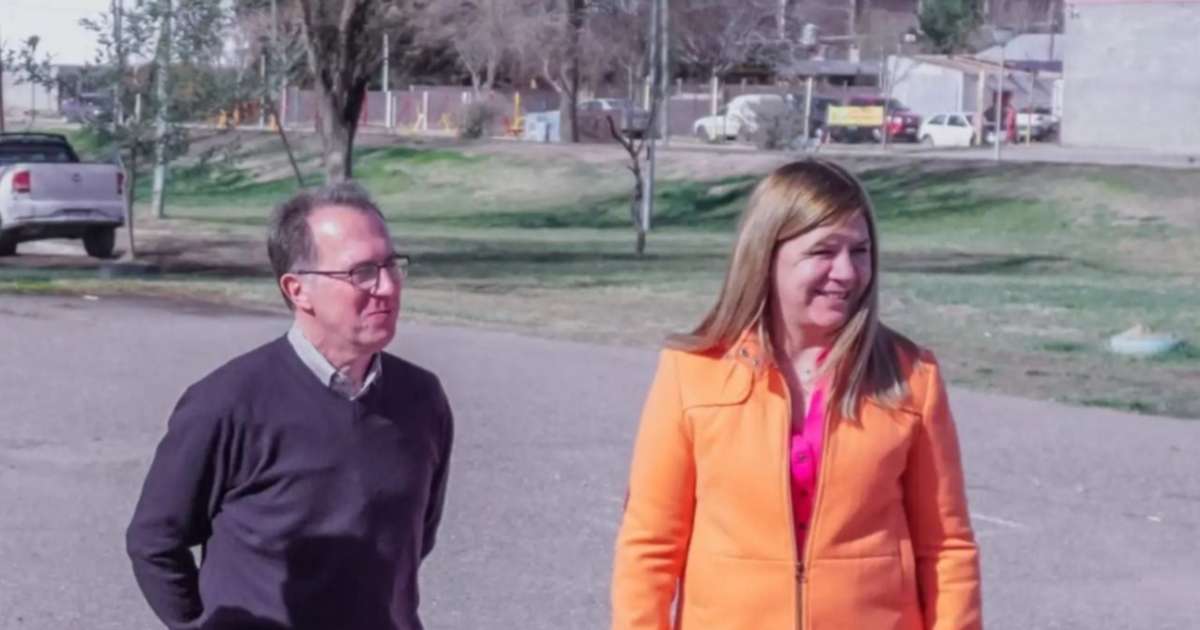 Crisis en Plottier: investigan un pedido de bonificación a Gloria Ruiz