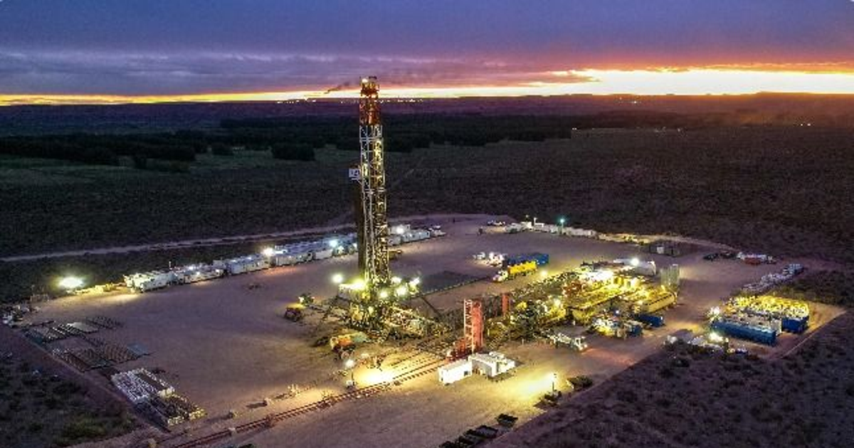 Caída del petróleo: impacto en Vaca Muerta y el mercado argentino