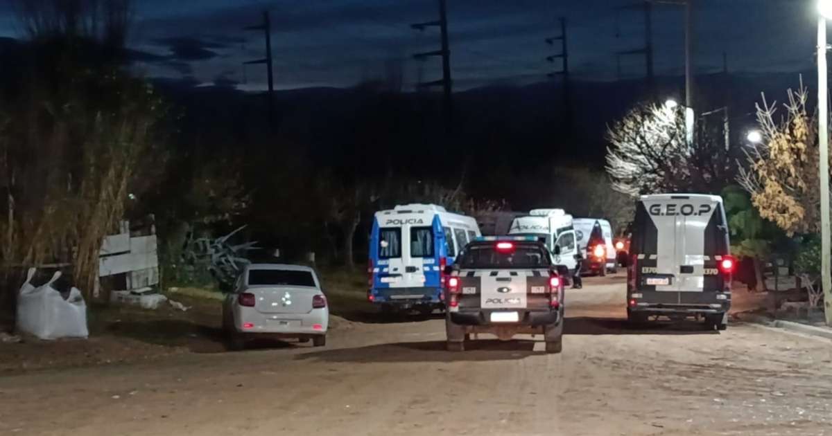 Operativo policial en Sapere: 11 allanamientos por motochorros